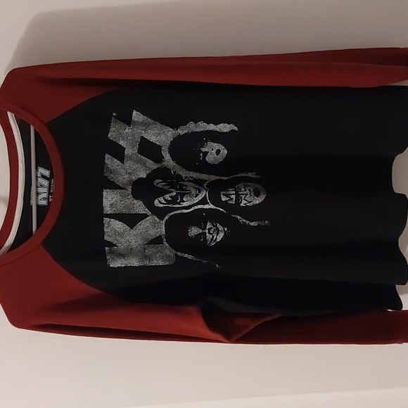 Kiss | Shirts | Kiss Official Brand Long Sleeve Tee Thermal | Poshmark